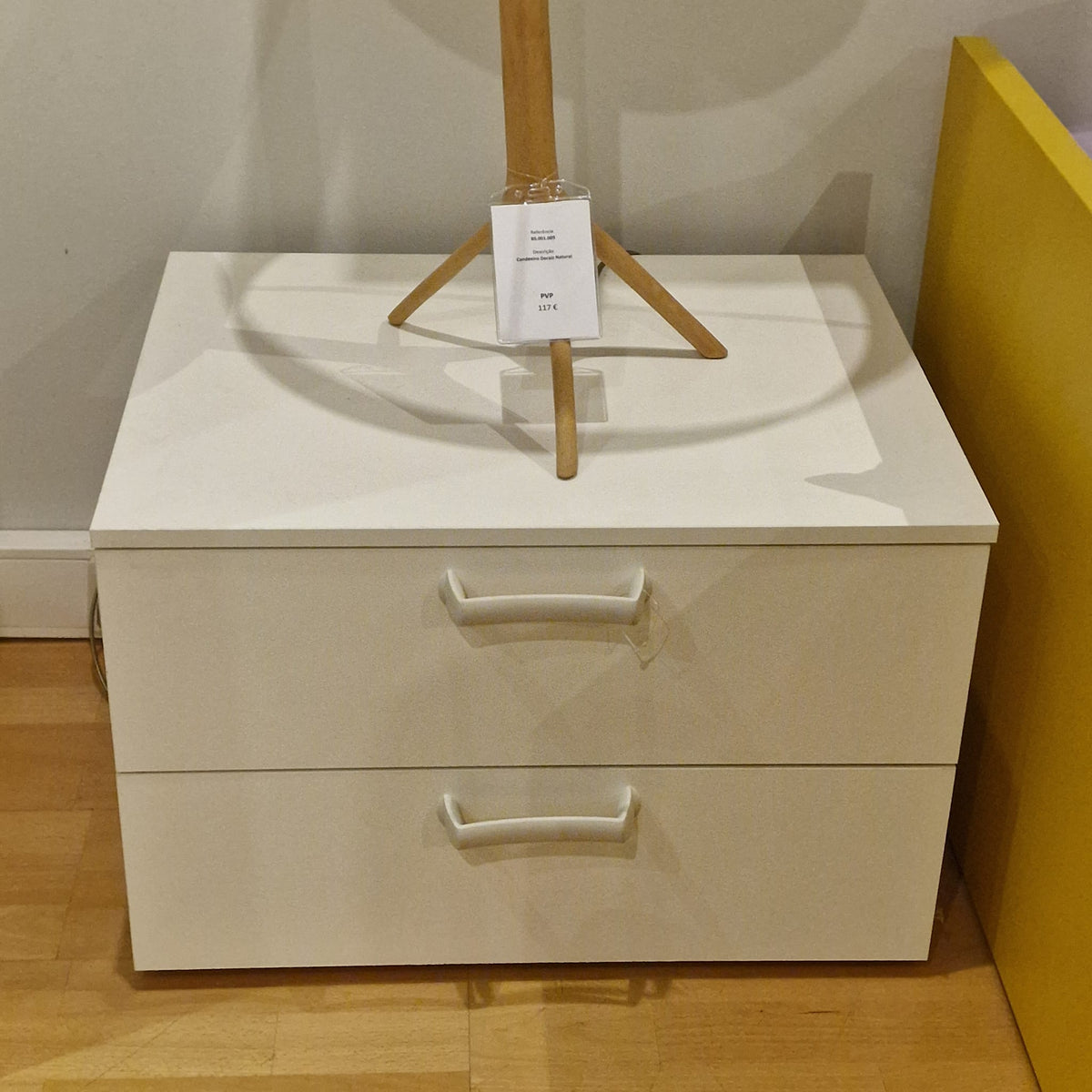 Mesa de cabeceira NIDI – Interforma