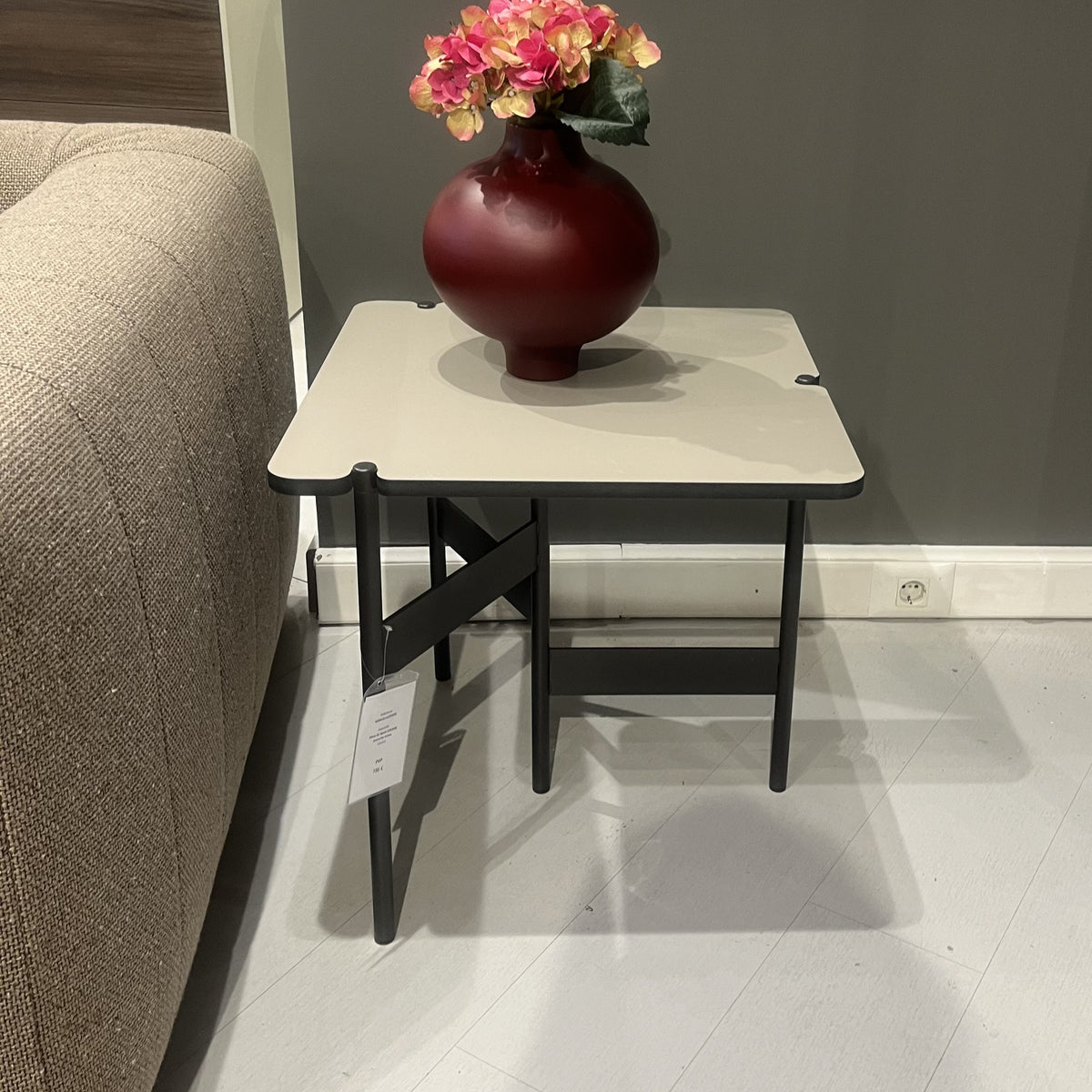 Mesa Apoio SQUARE – Interforma