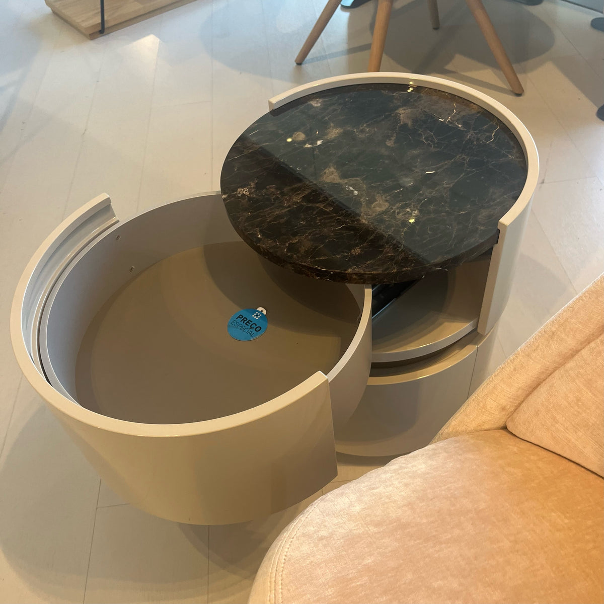 Mesa de Cabeceira DEDALO – Interforma